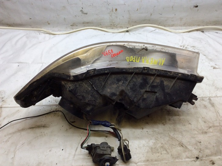 Купить Стекло передней правой фары 2601095F0B для Nissan Almera Classic ...