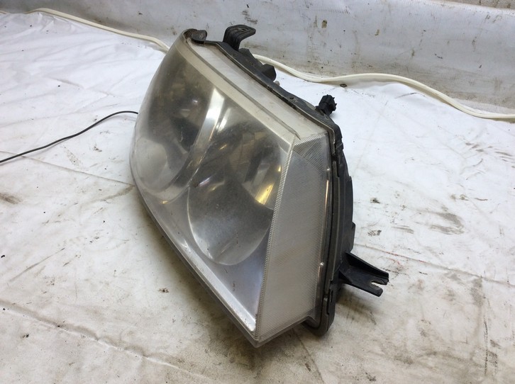 Купить Стекло передней правой фары 2601095F0B для Nissan Almera Classic ...